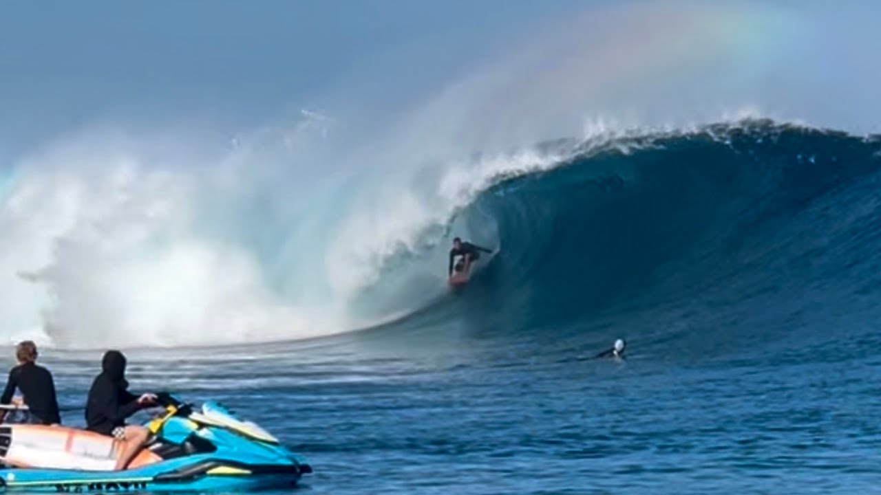 SCORING CLOUDBREAK BEFORE THE WSL FIJI PRO - YouTube