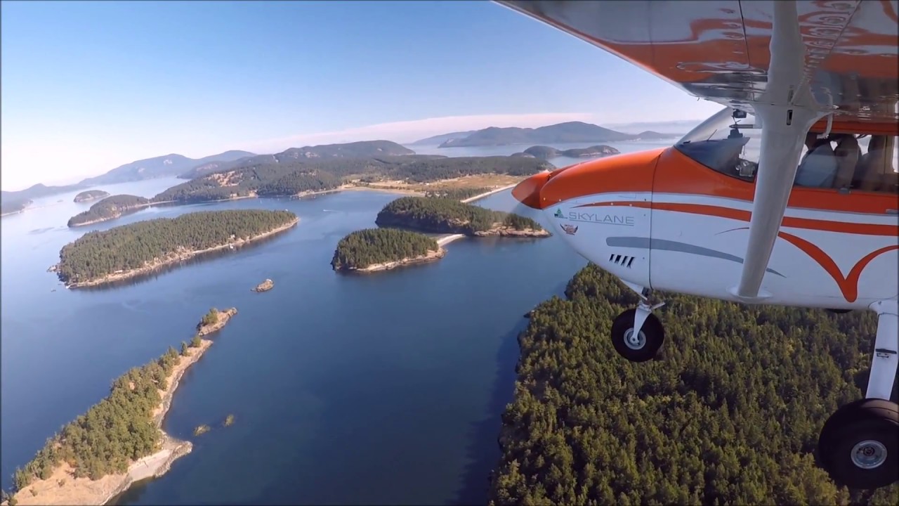 Cessna 182 landing Center island Washington. - YouTube