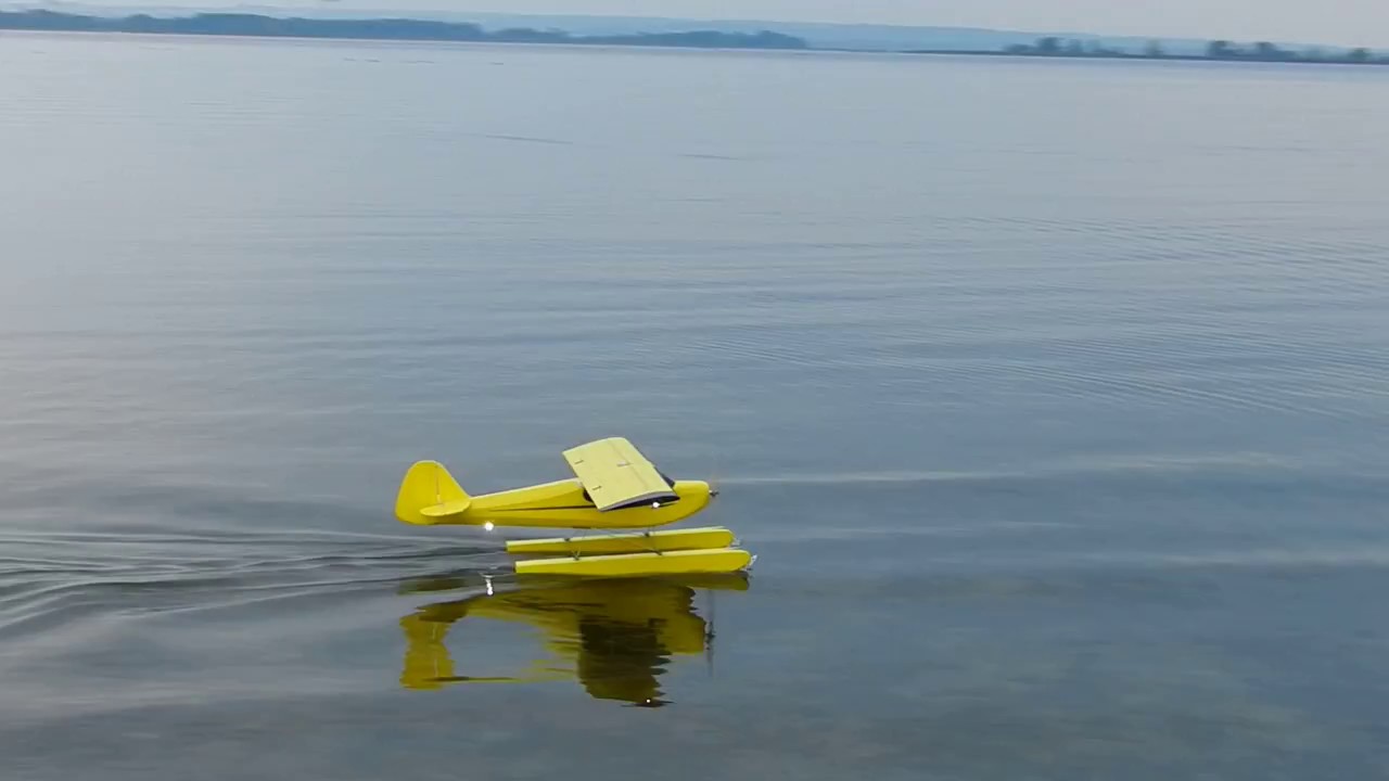 piper Cub first attempt to water start and landing (Dąbie lake) - YouTube