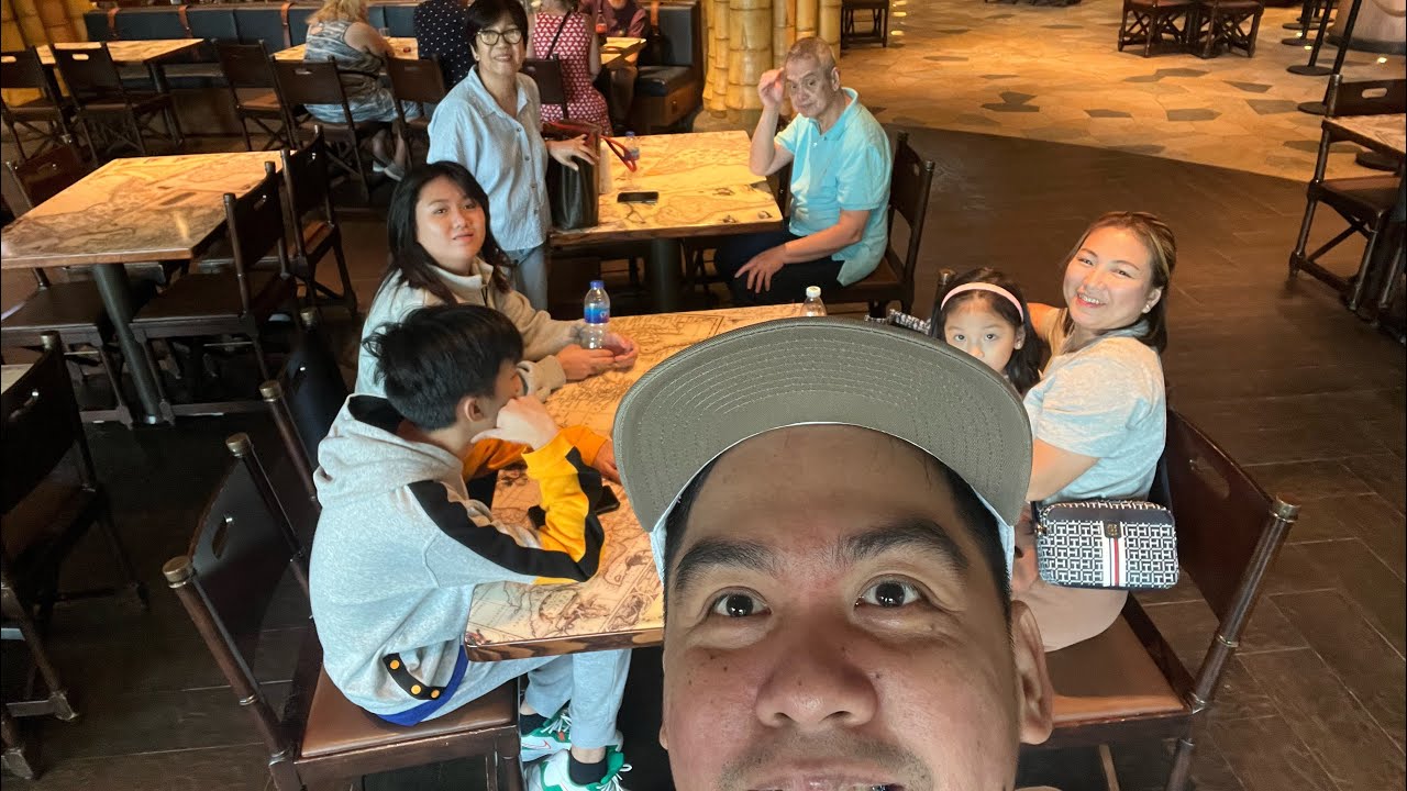 A’S TRAVEL GOES TO HONGKONG| DISNEY EXPLORER LODGE HOTEL| DAY1 ARRIVAL ...