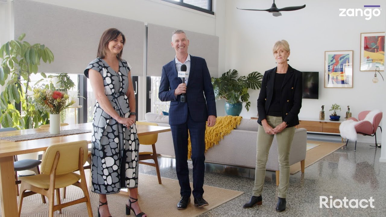 Efficiency meets sophistication in this stunning Denman home - YouTube