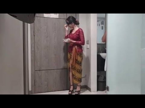 Dua Perempuan Kebaya Merah ditangkap di Surabaya
