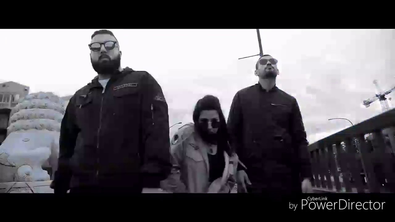 Bomb diggy diggy bomb new hindi song 2018 - YouTube