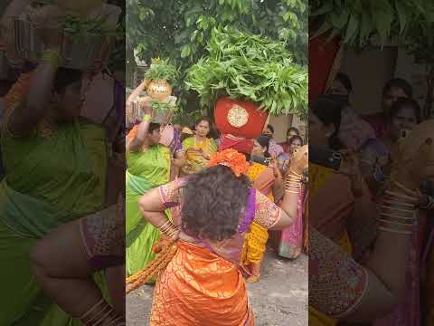jogini syamala | bonalu shamala dance | Jogini Dance - YouTube