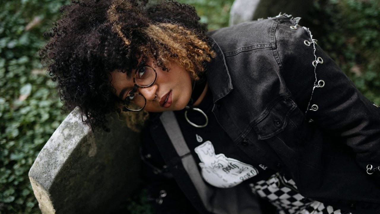 The New Age of Goth - YouTube