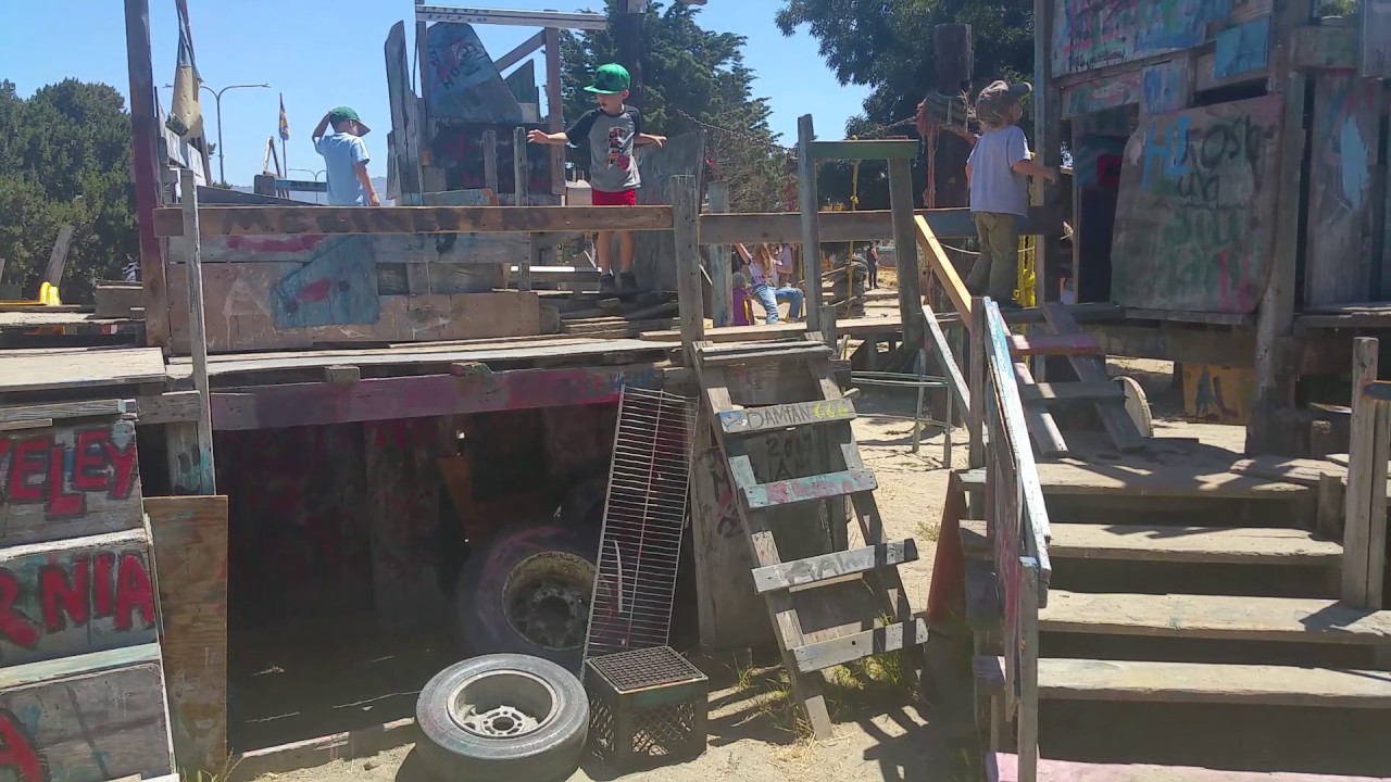 Adventure Playground Berkeley - YouTube