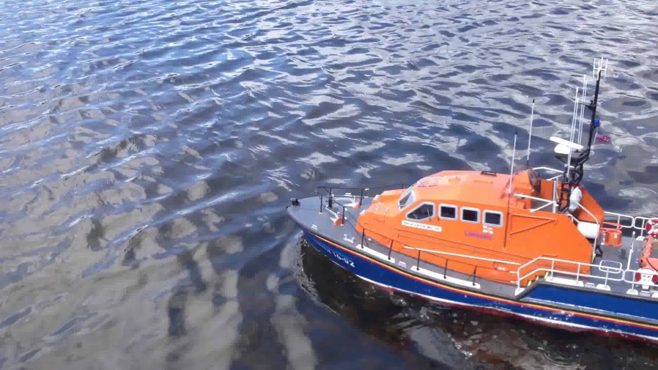 Tamar Lifeboat at Boundary Park, Cheshire 28 July 2013 - YouTube
