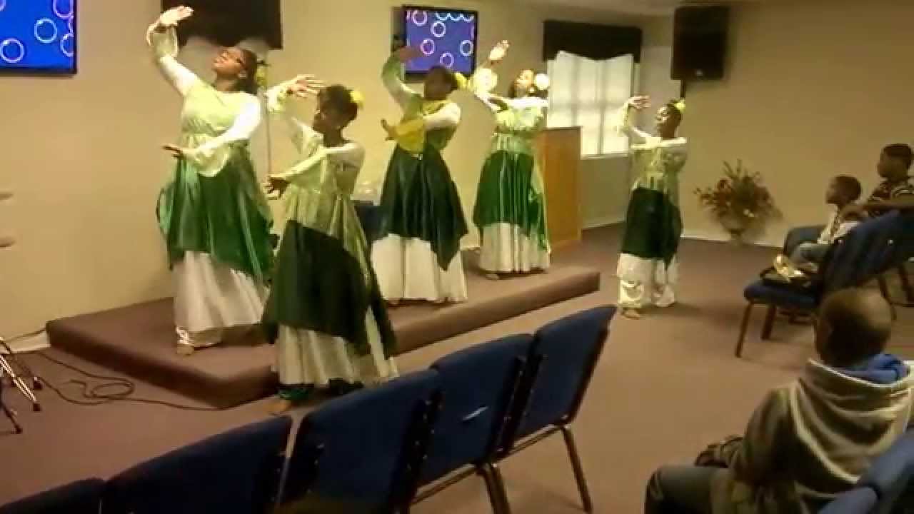 Moving forward praise dance video - YouTube