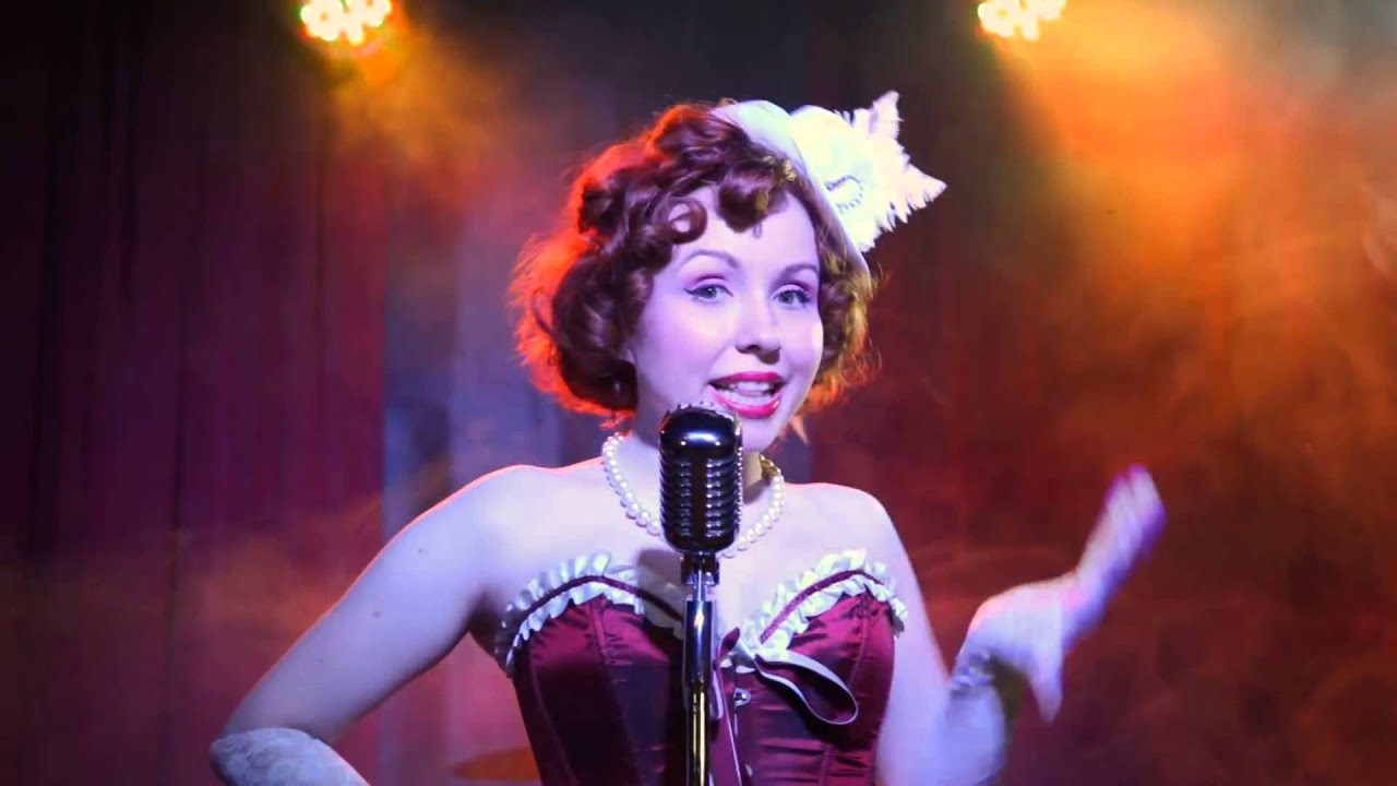 GRUPO de CHICAS PIN UP- FIESTA RETRO - YouTube