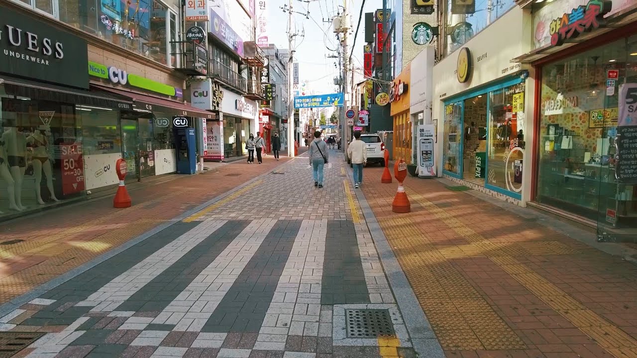 【Korea City Tour】 Walking Downtown Daegu, Shopping street of youth ...