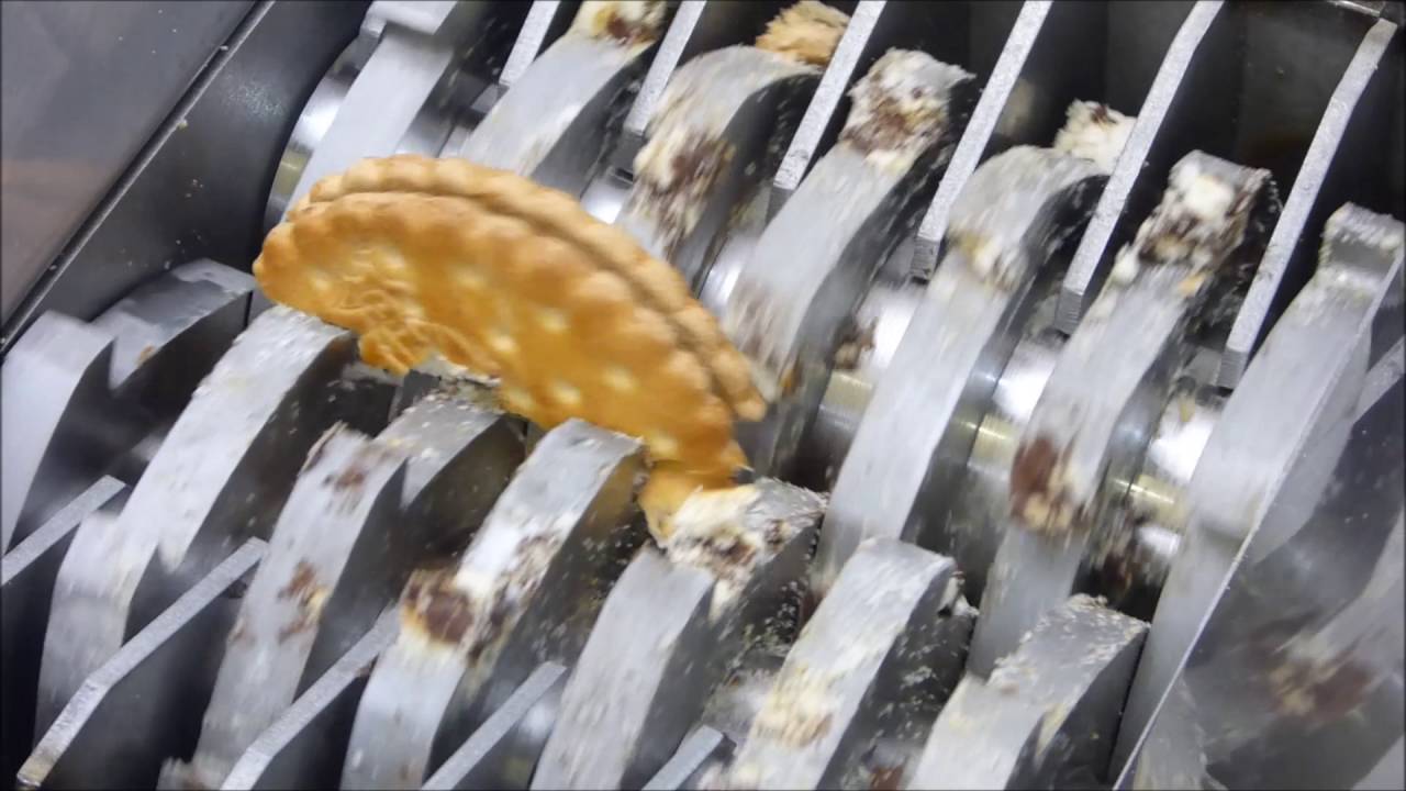 Shredding sweet stuff - YouTube