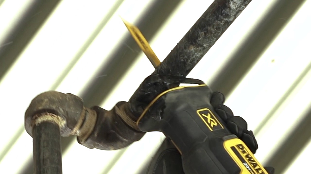 DEWALT BREAKAWAY 2 blades in 1 teaser - YouTube