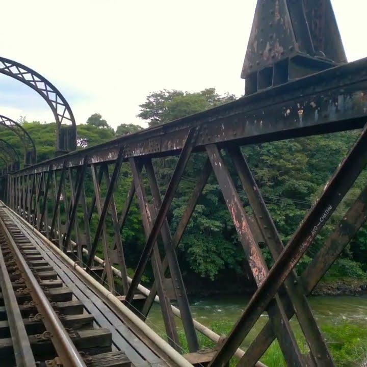 යකා පාලම (Devils Bridge)🛤️🚂 University of peradeniya ️ - YouTube