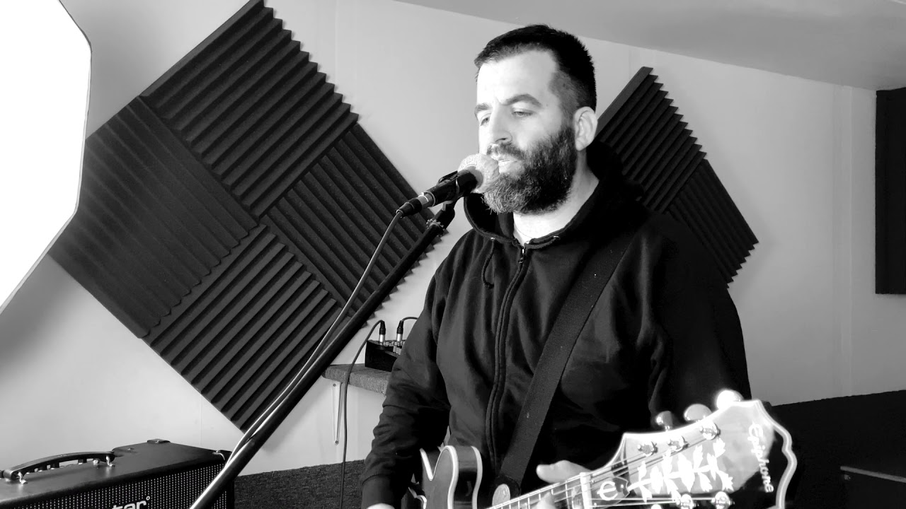 DDE'S NEW SINGLE - YouTube