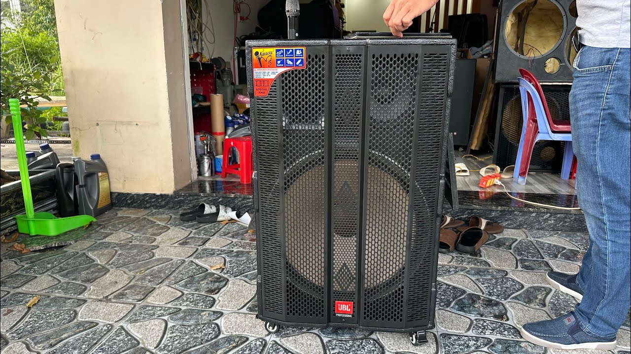 Lên loa kéo bass trep của JBL, trung Behringer! - YouTube