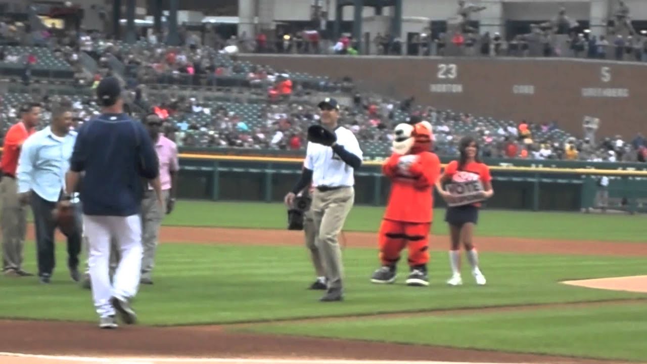 Jim Harbaugh Throwing Out First Pitch At Tigers Game – iFolloSports.com ...
