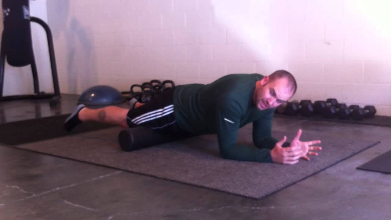 Using foam roller to decrease knee pain and increase range of motion ...