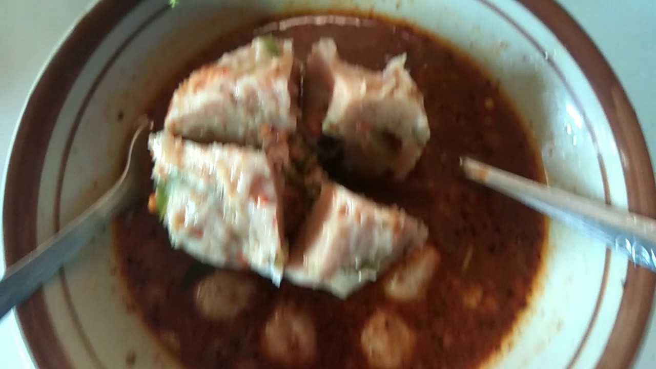 baso bawang pak engkar - pasar baru - jajanan garut - YouTube