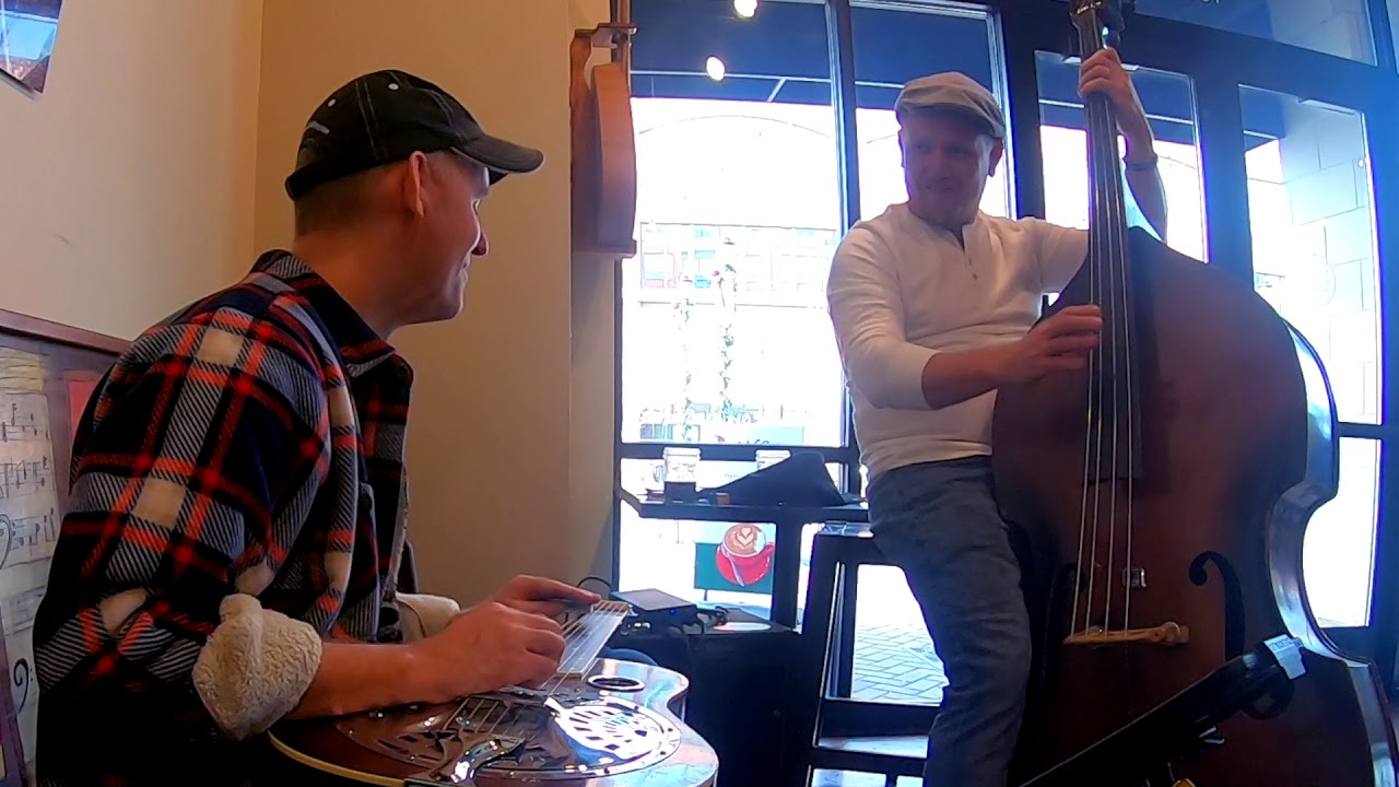 King of The Road - Troy Brenningmeyer & Quinten Coe Duo - YouTube