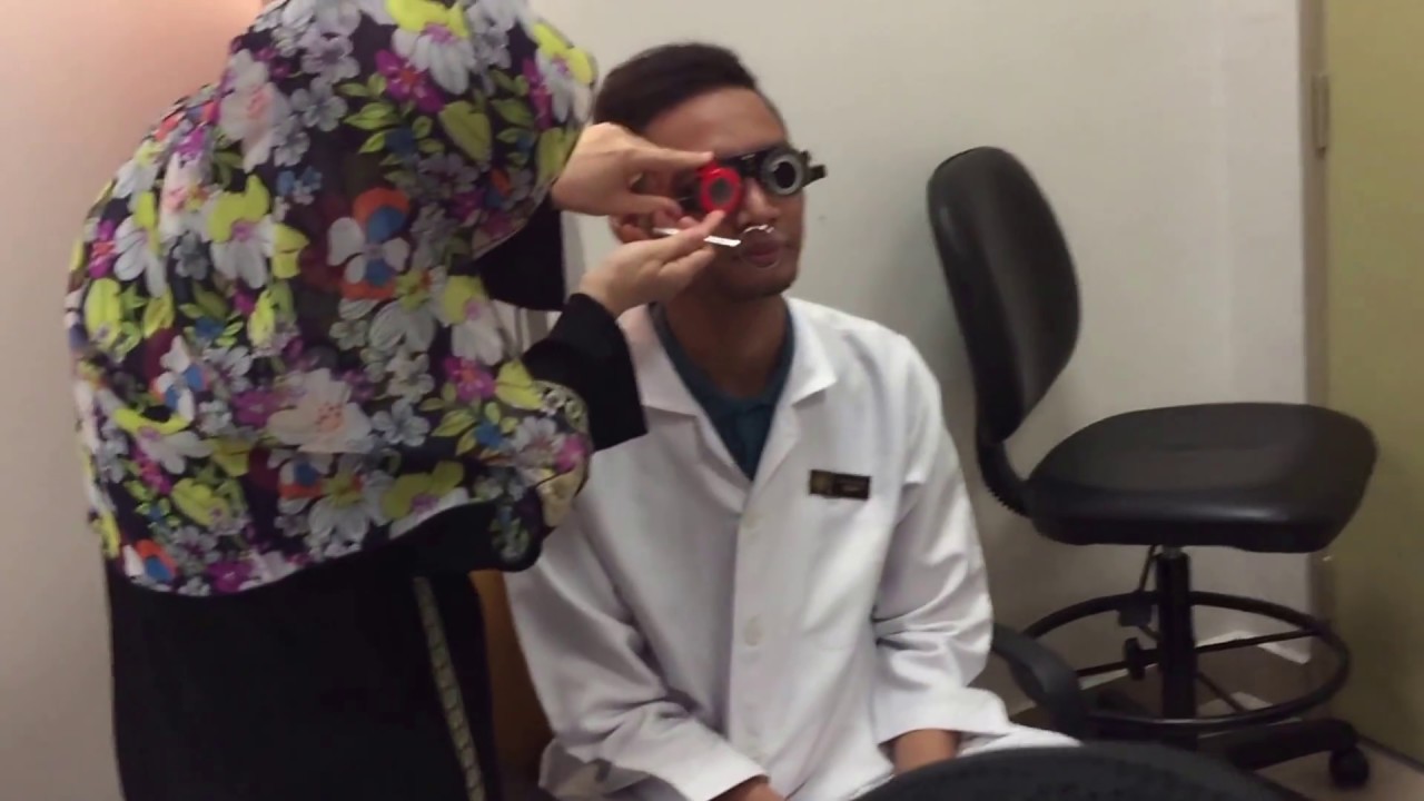 IIUM Optometry School: Jackson Cross-Cyl (JCC) Test - YouTube