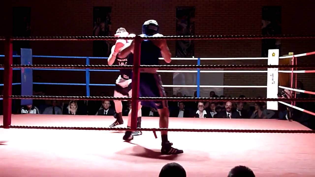 Liam Ellis RAF Vs F Taylor Round One - YouTube