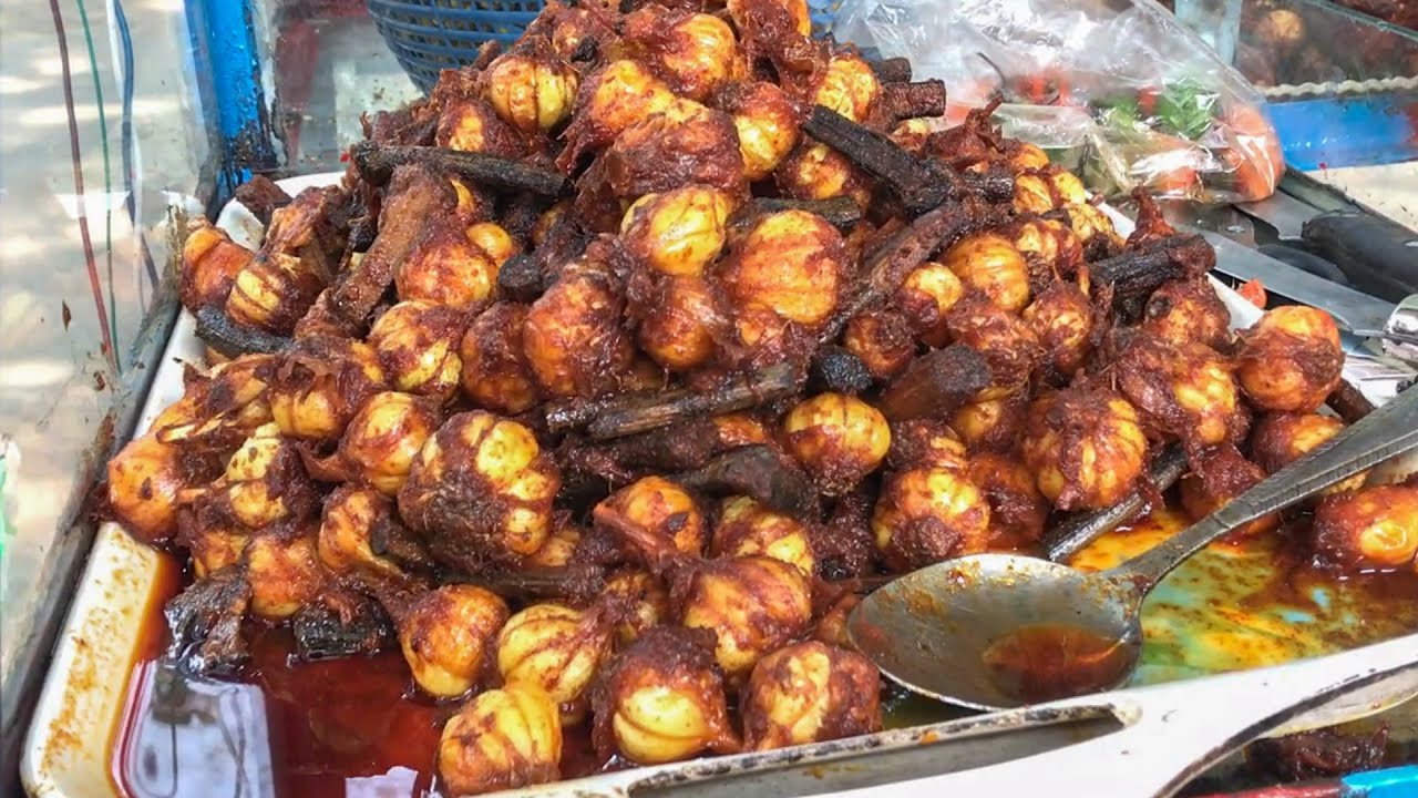 Yummy Bangladeshi Street Food | Jhal Muri Masala | - YouTube