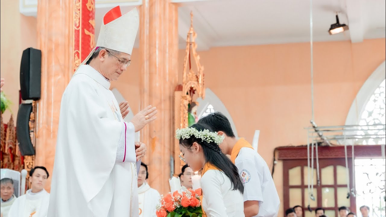 Vì Ngoài Chúa Ra - Lyrics - Phùng Minh Mẫn - Angelo Band - YouTube