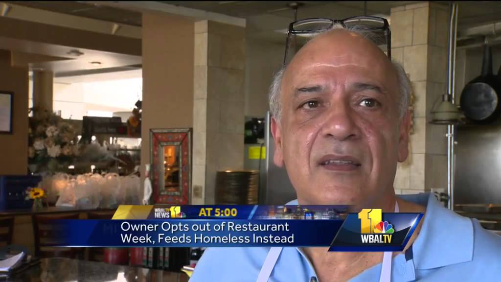 Restaurateur closes dining room to feed homeless - YouTube
