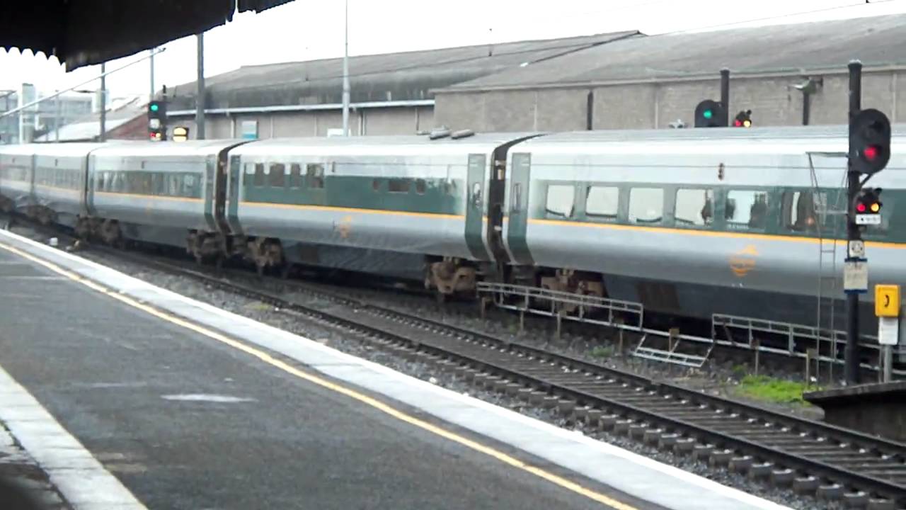 Irish Enterprise Class 201 (233) Leaving Connolly Station HD - YouTube