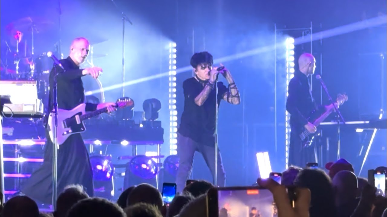 GARY NUMAN - Are 'Friends' Electric? (Replicas) @ The Roundhouse ...