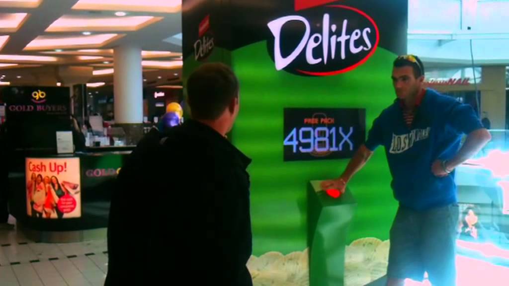 BONUS: Dude does the Delite-o-matic 10,000 times! - YouTube