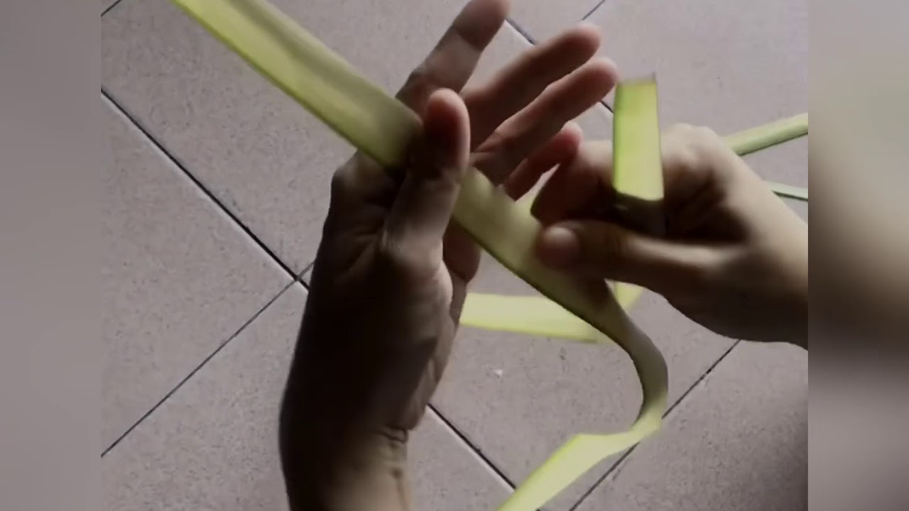 Cara Anyam Ketupat Bawang Cepat dan Mudah - YouTube