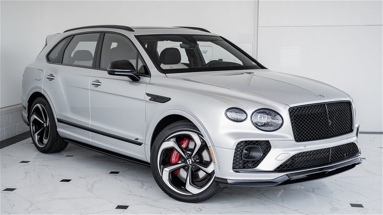 Moonbeam on Linen and Beluga 2023 Bentley Bentayga V8S - YouTube