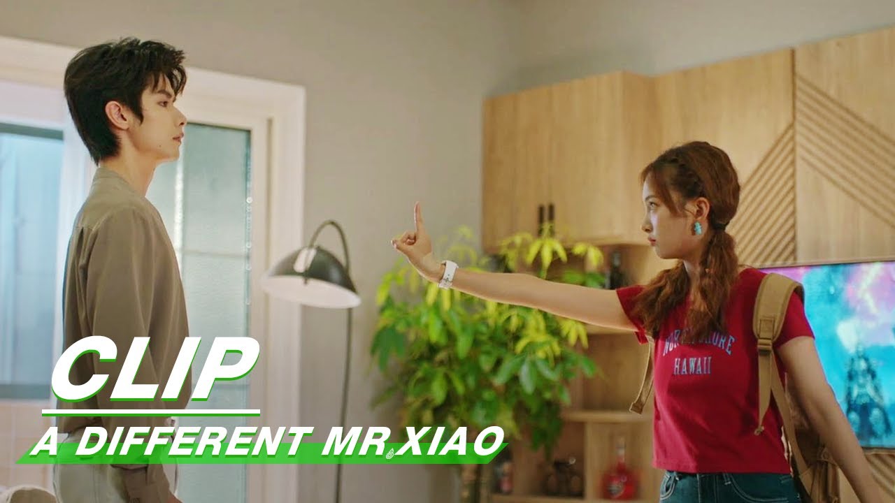 Song Yiju came to Ask the Crime | A Different Mr. Xiao EP01 | 不一样的萧先生 | iQIYI - YouTube