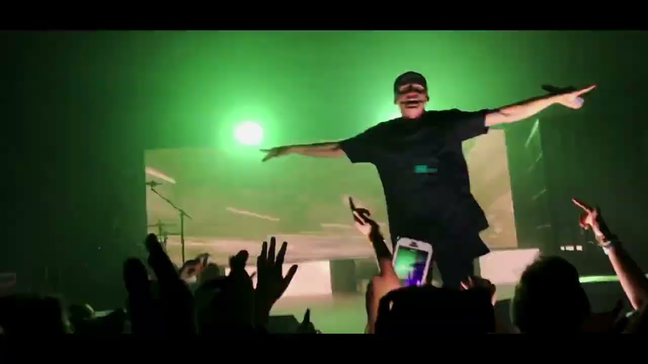 NF - Green Lights (Live) | The Perception Tour - YouTube