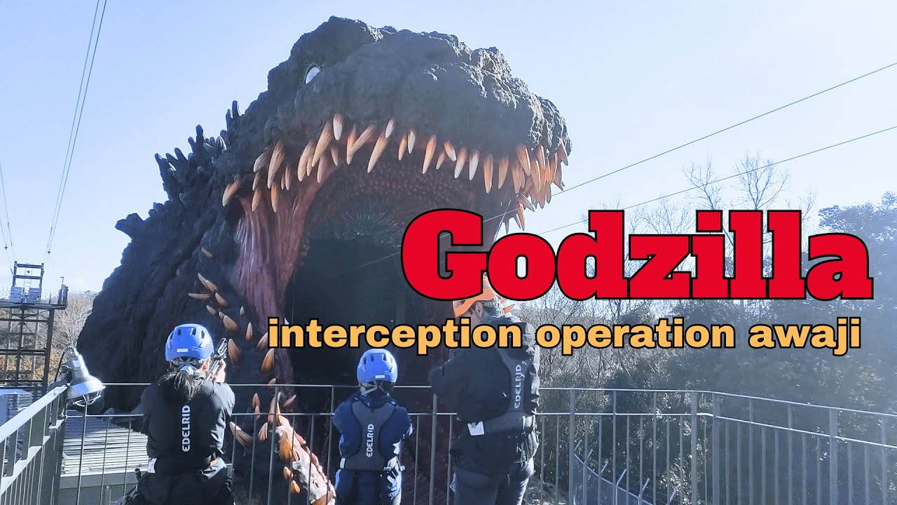 We went to an attraction with the world's largest life-size Godzilla ...