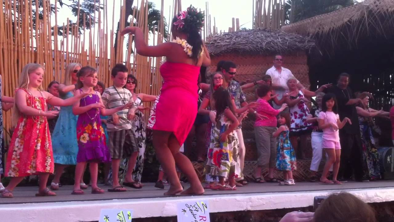 Hula Lesson - Royal Lahaina Luau - YouTube