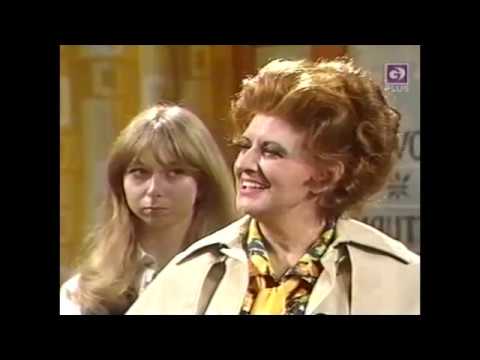 Elsie Tanner fights with Ray Langton (23 June 1976)
