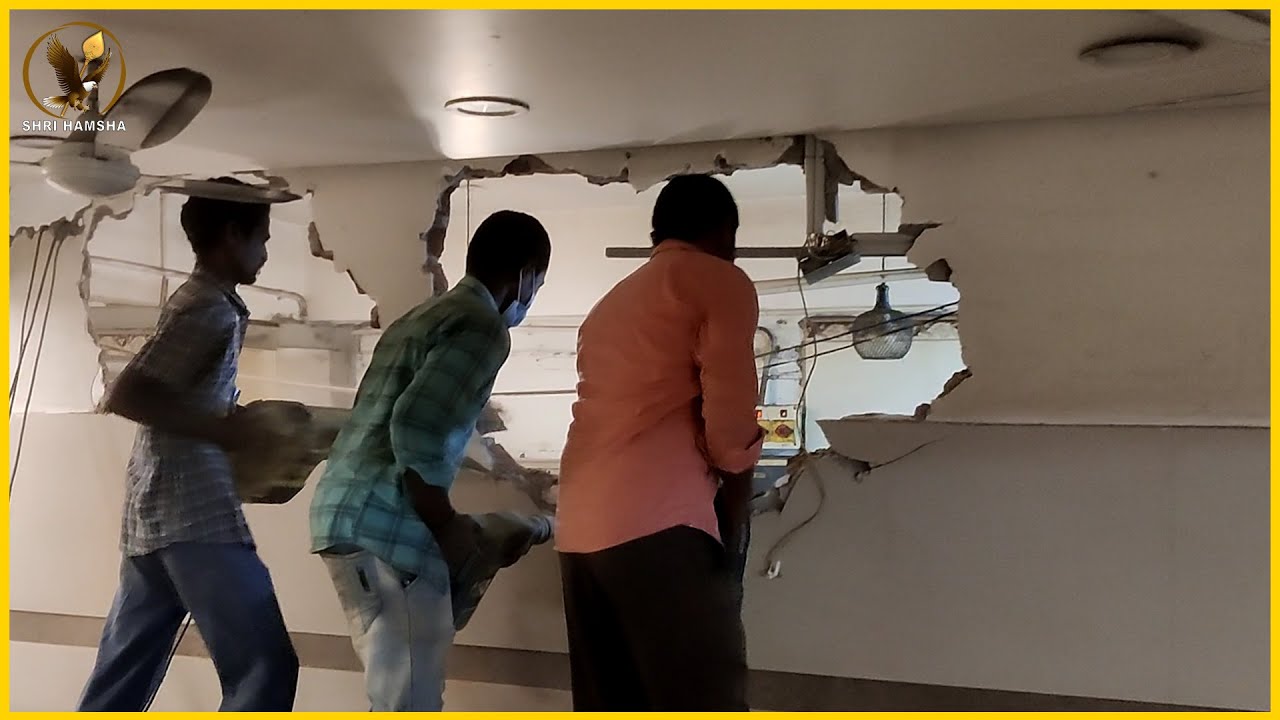 Building Demolishing Work at Velan Coffee Work Done at One Night - Shri ...