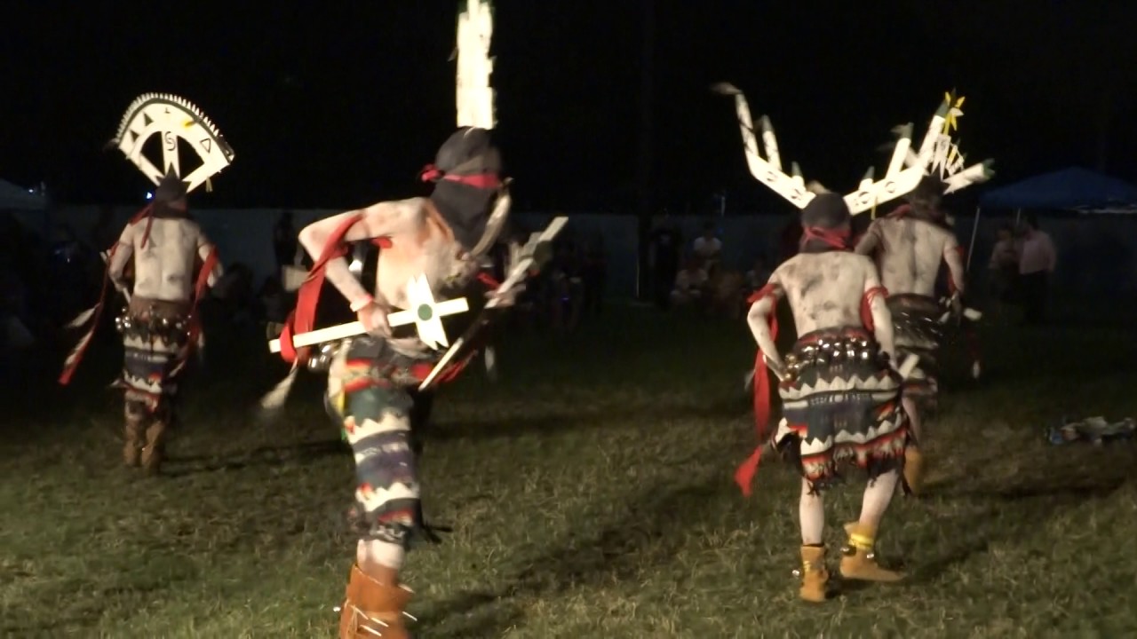 Apache Crown Dancers - YouTube
