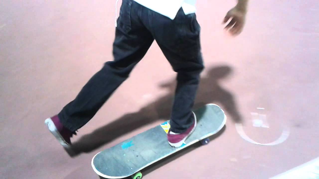 Sk8 sesh - YouTube