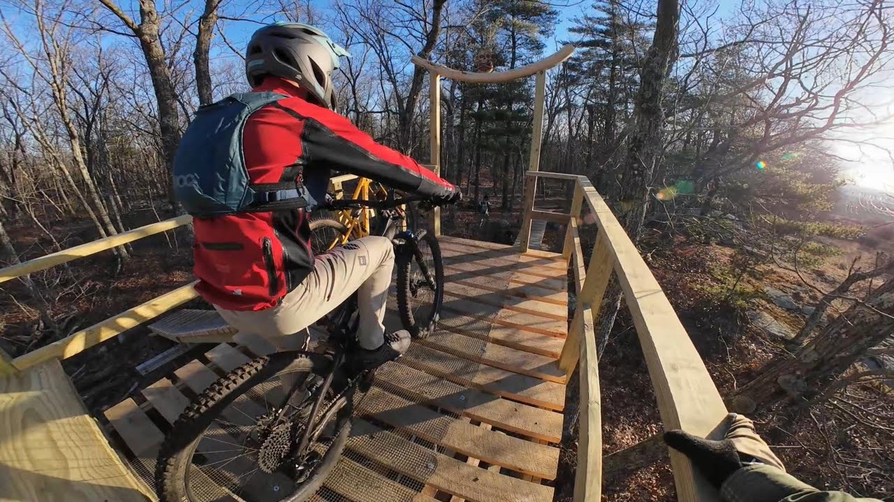 The New MTB Jump Line Is Ready — The Progression Begins - YouTube