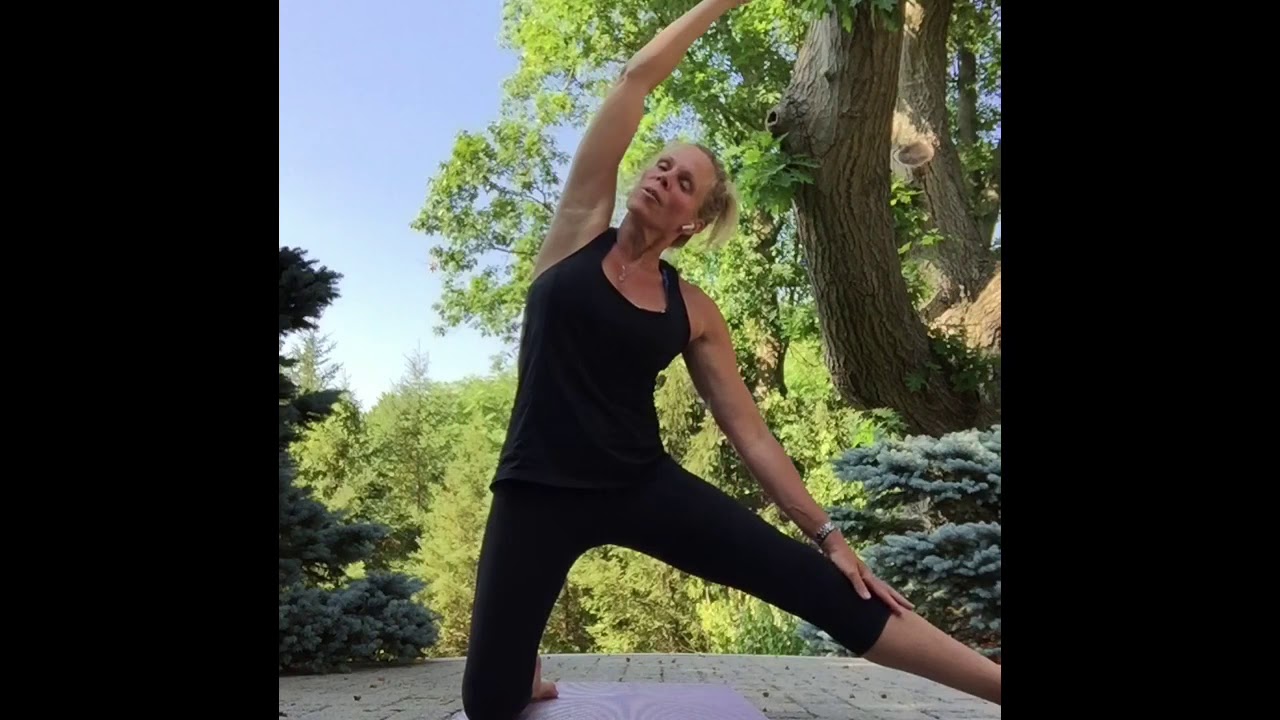 Workout Wednesday- Stretch! - YouTube