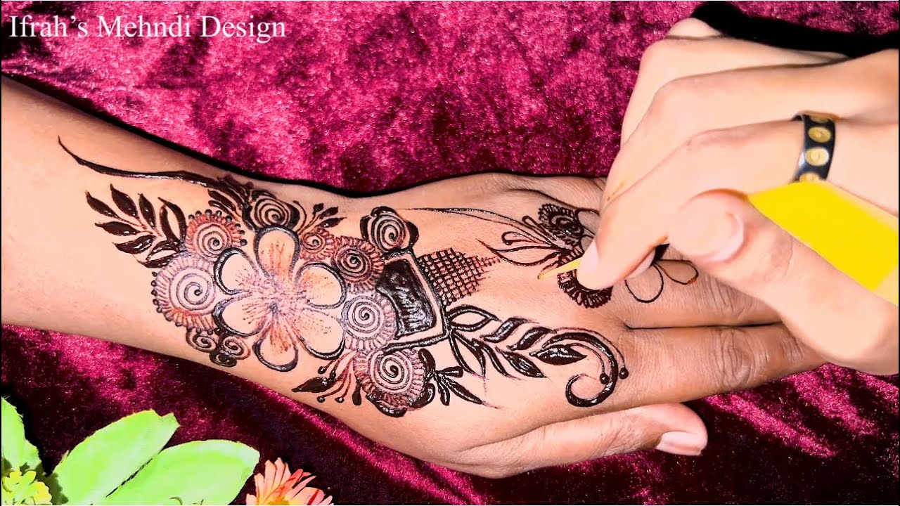 Floral henna design || Ifrah’s Mehndi Design @OujBeautyParlour - YouTube