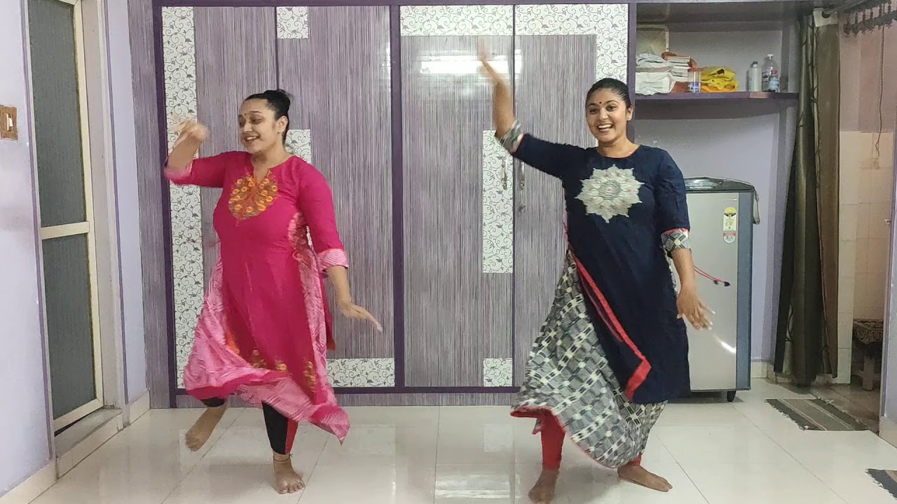 Gulaabi and mardani song fusion. - YouTube
