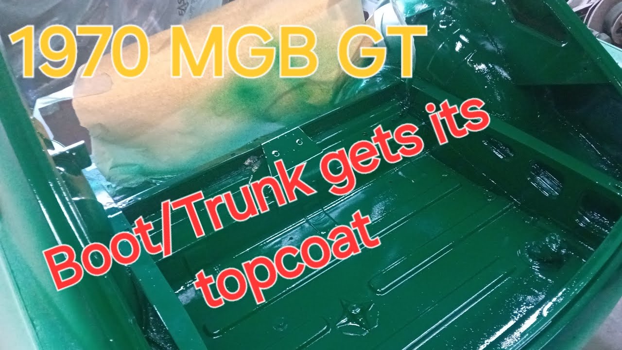1970 MGB GT part 47 spraying brg topcoat in the Boot/ trunk area - YouTube