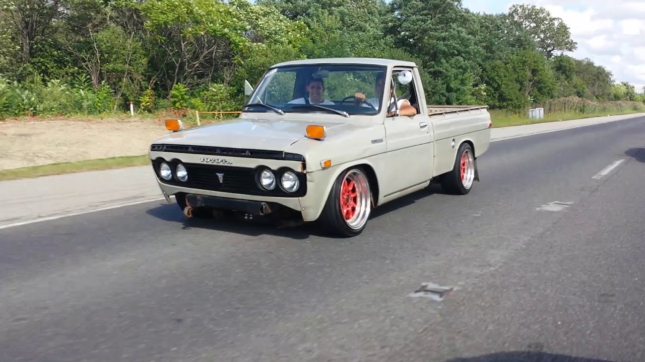 Rn10 hilux quick test drive - YouTube