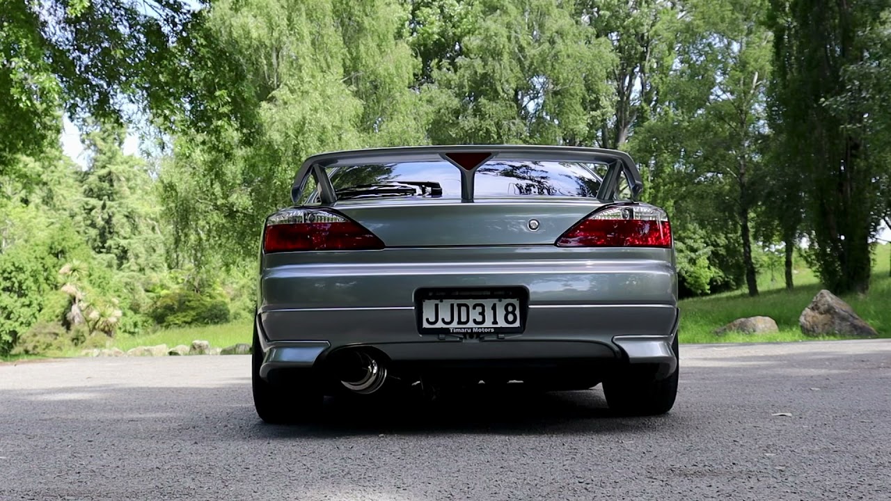 Nissan Silvia S15 rev and redline - YouTube