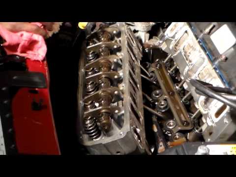 How not to remove push rods - YouTube