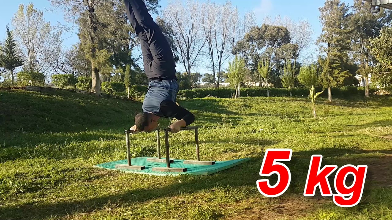 Motivation street workout Impossible dips to handstand 10 kg - YouTube